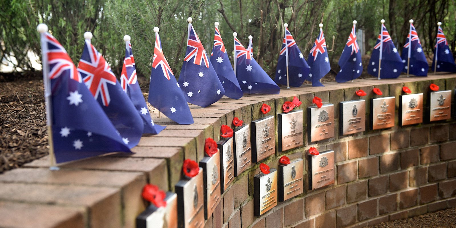 Metropolitan Memorial Parks - ANZAC Day Service – Hosted with North ...